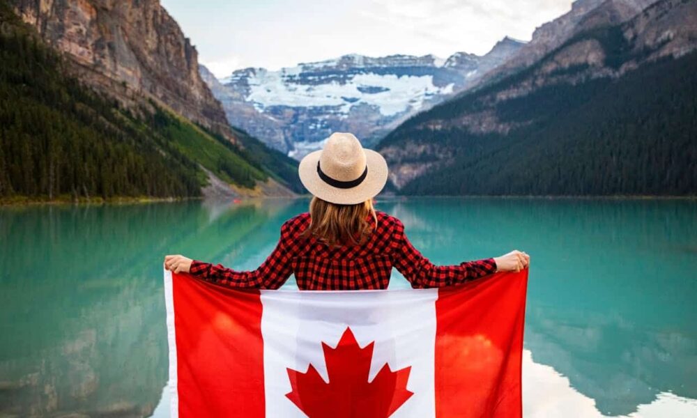Complete Guide To Applying For Permanent Residence Through Express Entry